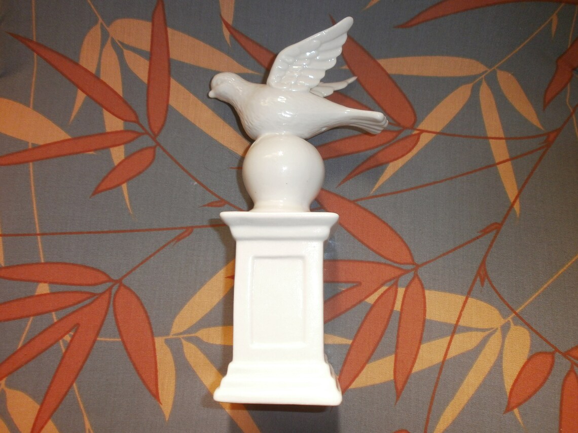 Antique, Vintage Old Porcelain Statuette Figure of Pigeon on a Column ...