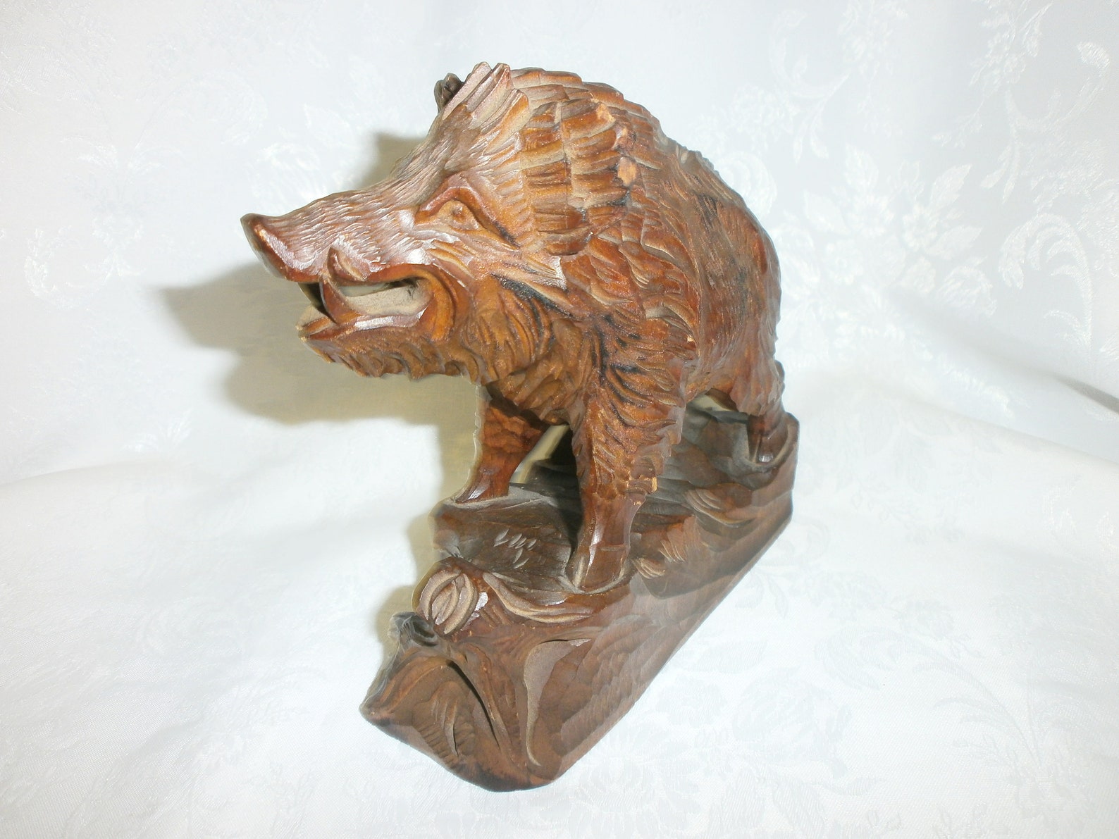 Vintage Wooden Statuette Figure of Wild Boar.- Decorаtive Art Master ...