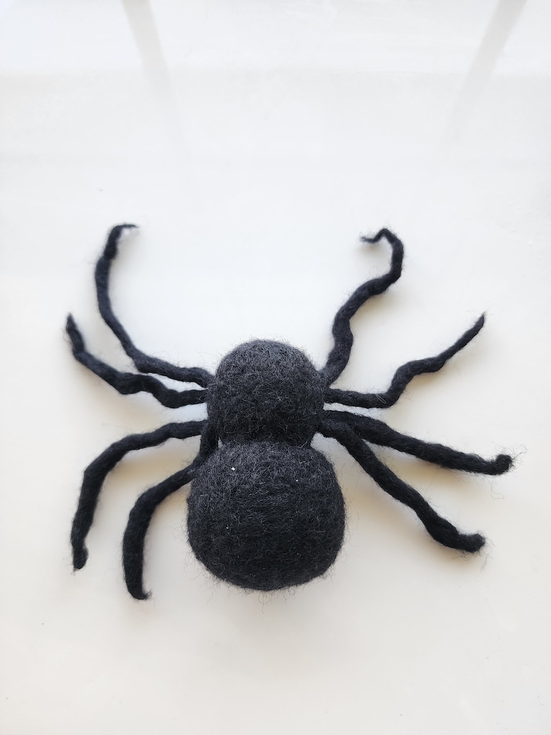 Halloween Prop Wool Felting Spider Photography Props Horror Scene Prank ...