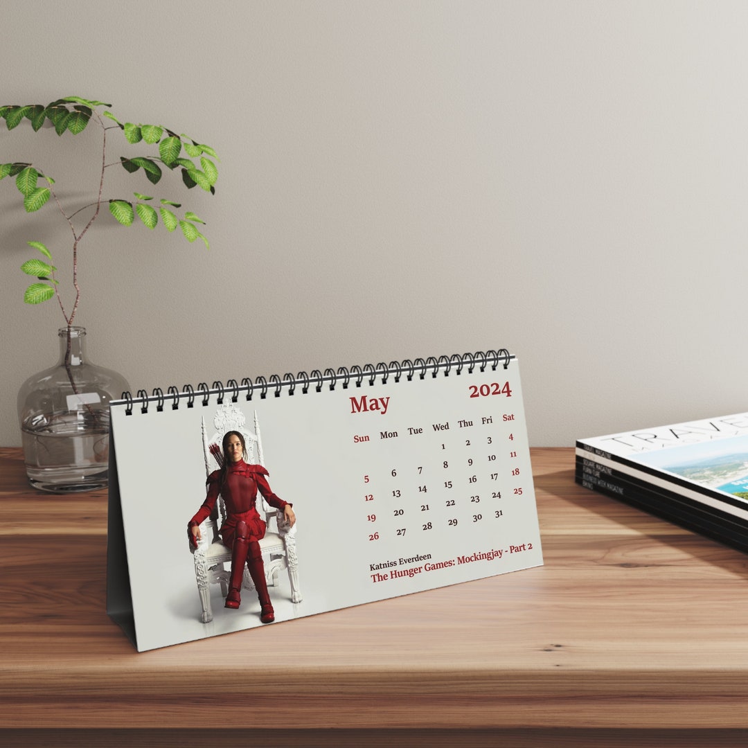 2024 Jennifer Lawrence Desk Calendar 2024 Desk Calendar Jennifer ...