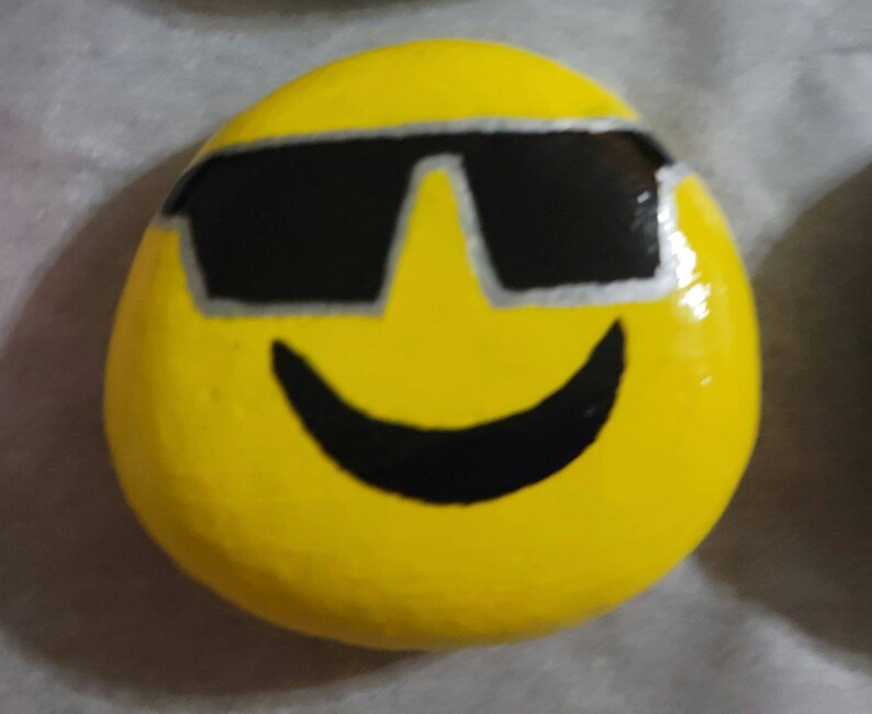 Smile Emojii Hand Painted Rock - Etsy