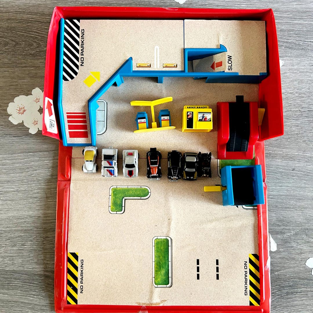 Vintage MICRO MACHINES Speedway Service Play Set With Most Pieces ...