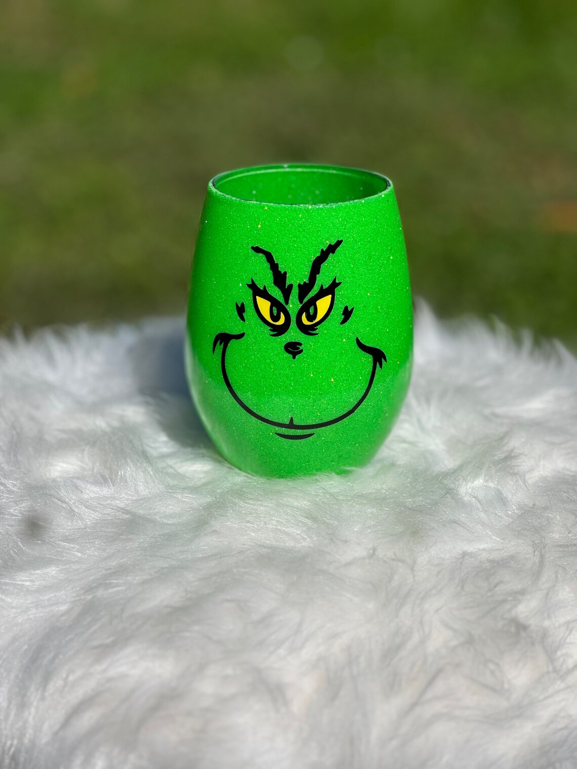 The Grinch Wine Glass - Etsy Canada