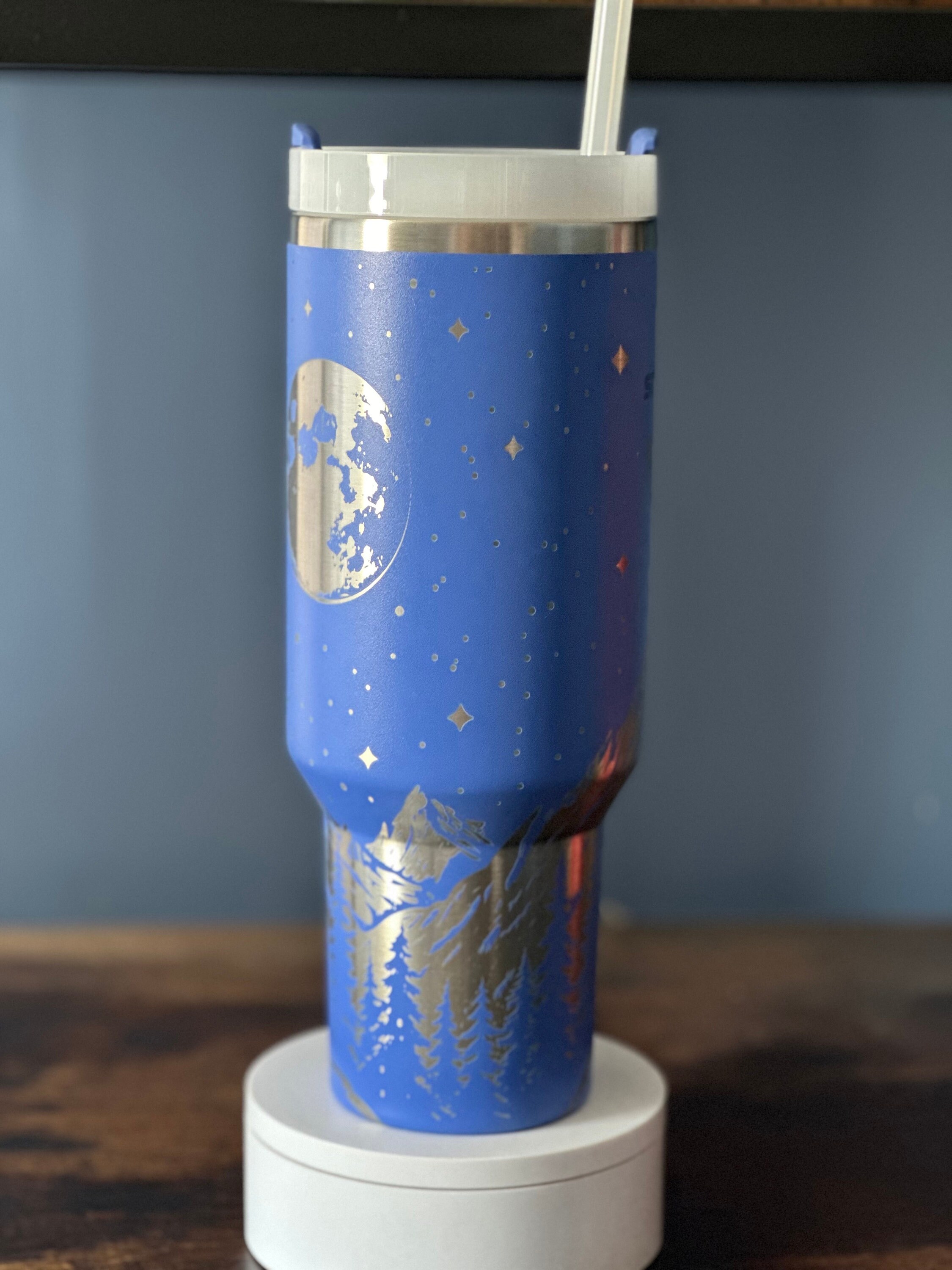 Stanley Brand 40 Ounce Mountain Backdrop Full Wrap Laser Engraved ...