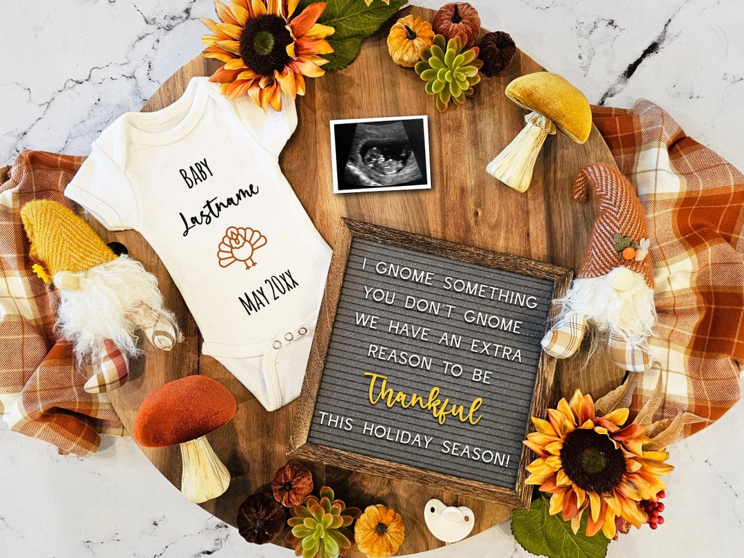 Thanksgiving Pregnancy Announcement, Fall Pregnancy Announcement ...