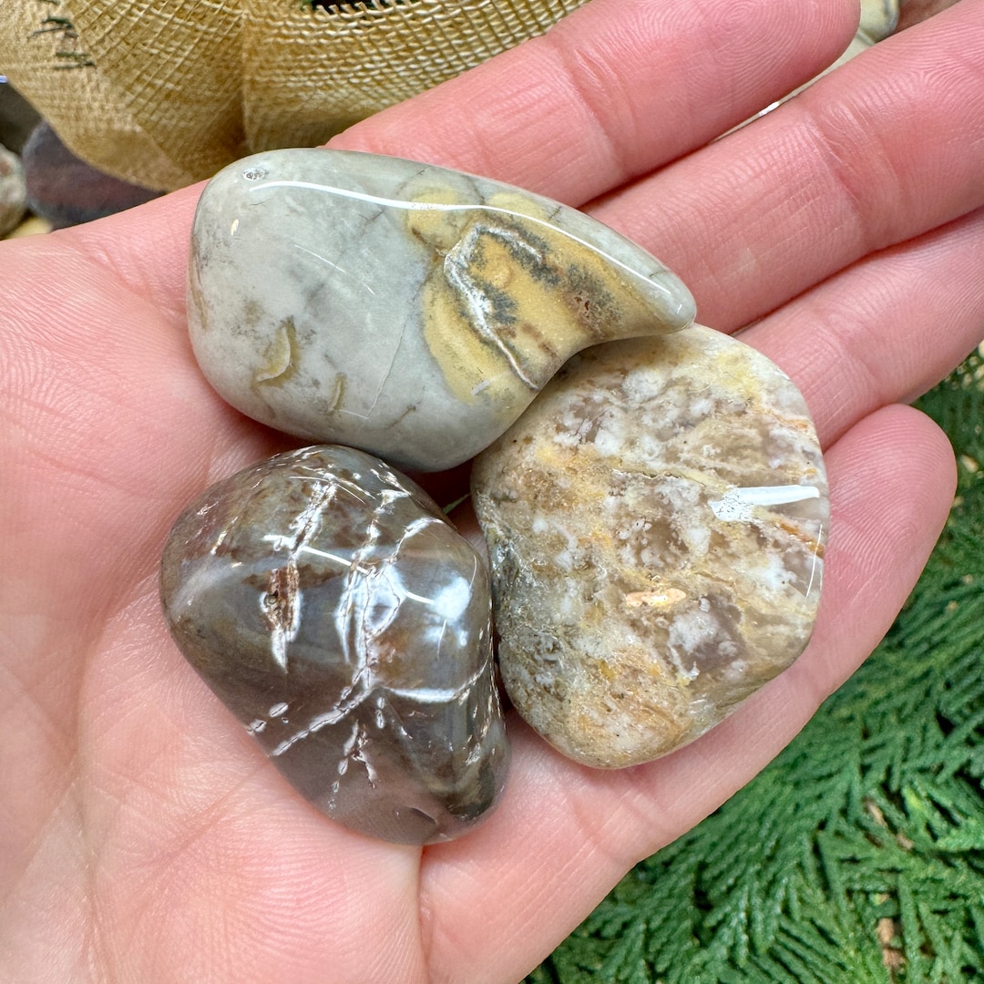 Tumbled Chert, Mossy Chalcedony & White Lined Smokey Quartz - Etsy