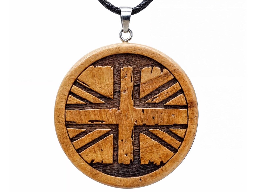 Handmade Wooden England Flag Necklace, London Souvenir - Etsy