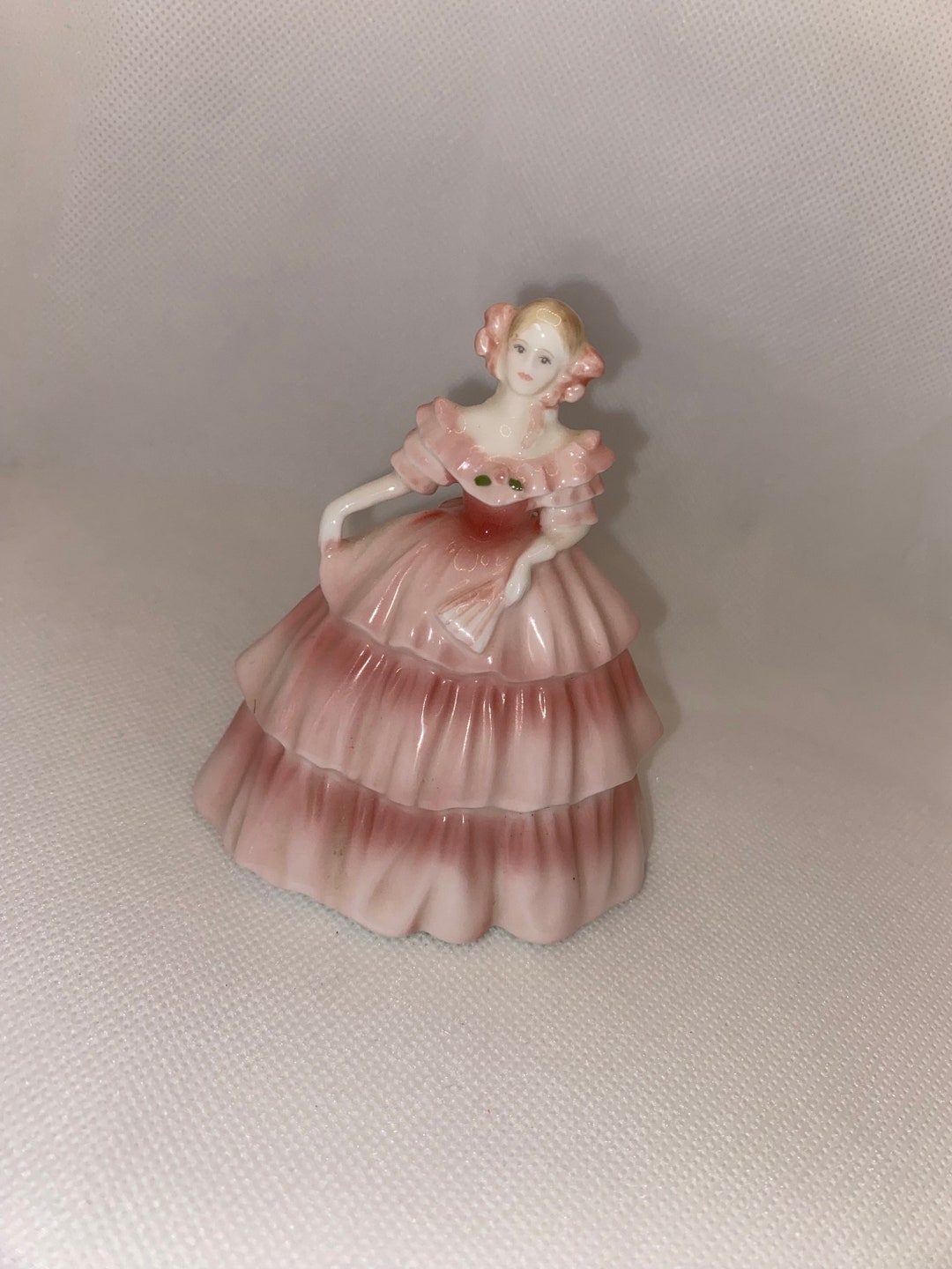 Coalport Minuettes Figurine Michelle Bone China Made in England Martin ...
