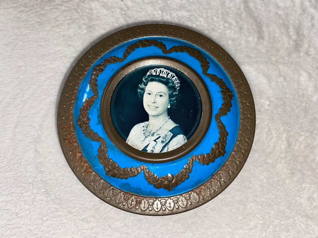 Vintage Commemorative Queen Elizabeth Meltis Limited Chocolate - Etsy