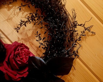 Gothic Raven & Spiders Halloween Wreath Halloween Wreath Front Door ...