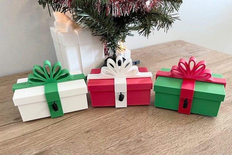 Cute 3D Printed Lockable Gift Card Present / Christmas Present Box ...