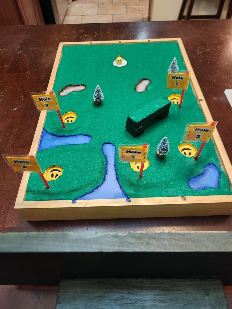 Miniature Golf Putting Board Game - Etsy
