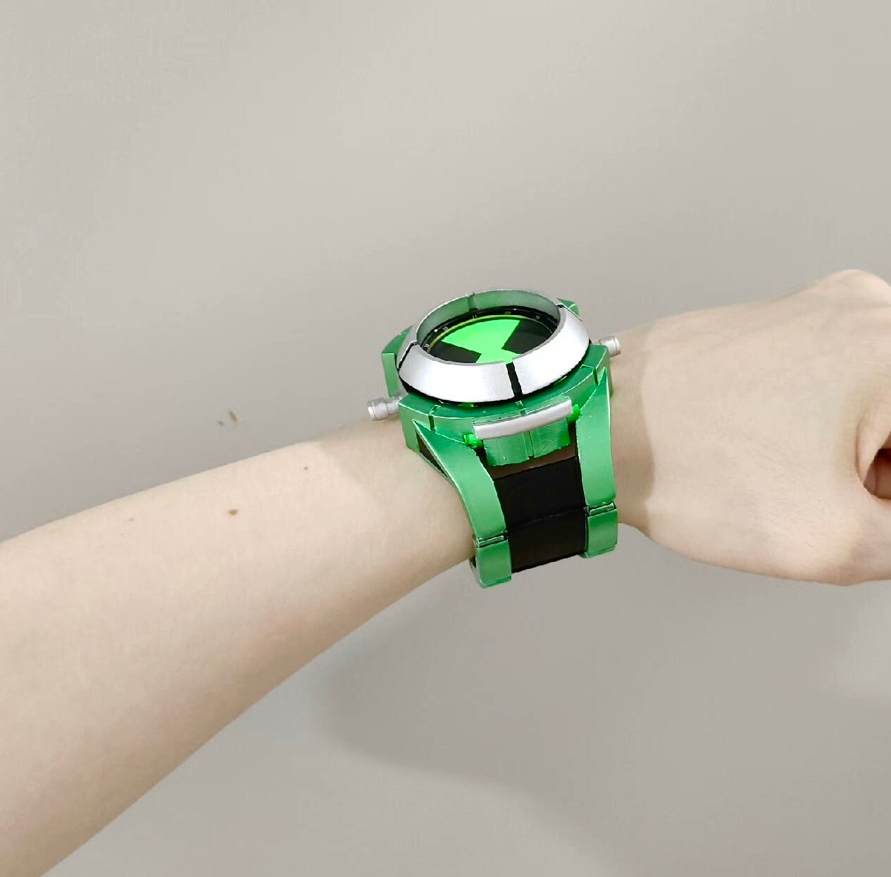 Ben 10 Omnitrix Watches Real ben10 watch Alien Watch Cosplay Props A S4 ...