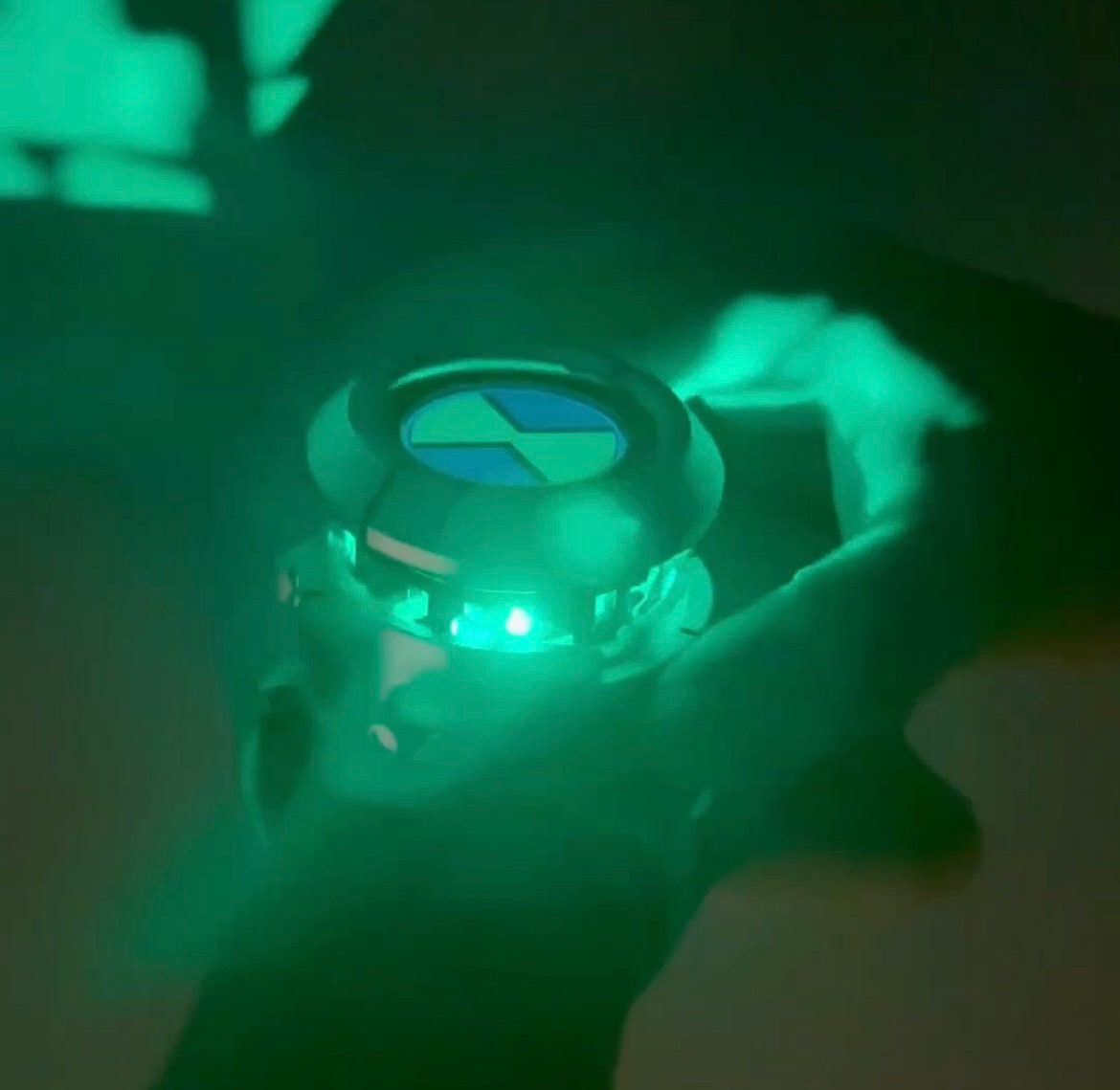 Ben 10 Omnitrix Watches Real Ben10 Watch Alien Watch Cosplay Props A S4 ...