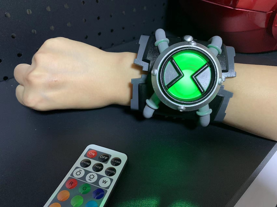 Ben 10 Omnitrix Watches Real Ben10 Watch, Spin, Bounce, Snap Actions ...