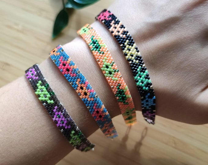 Colorful Neon Handbeaded Bracelet, Aliens, Pixel Art, Neon Rainbow ...