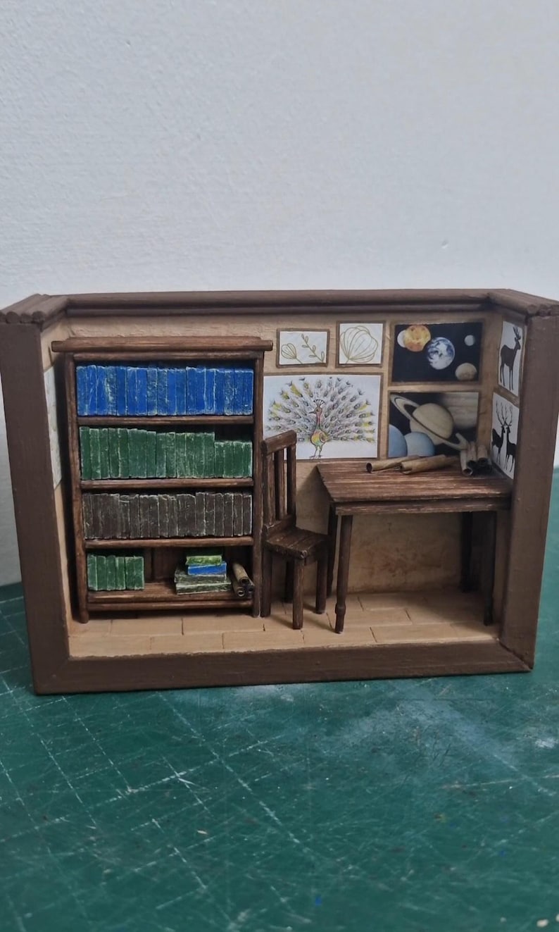 Miniature Library Book Nook Diorama Handmade Micro Bookshelf Decor ...