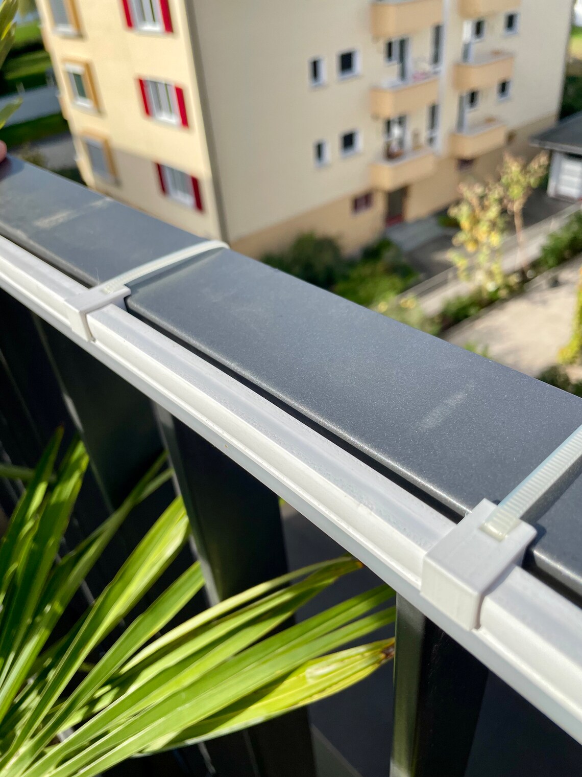 Terrace / Balcony Railing Attachment / Bracket / for Philips Hue ...