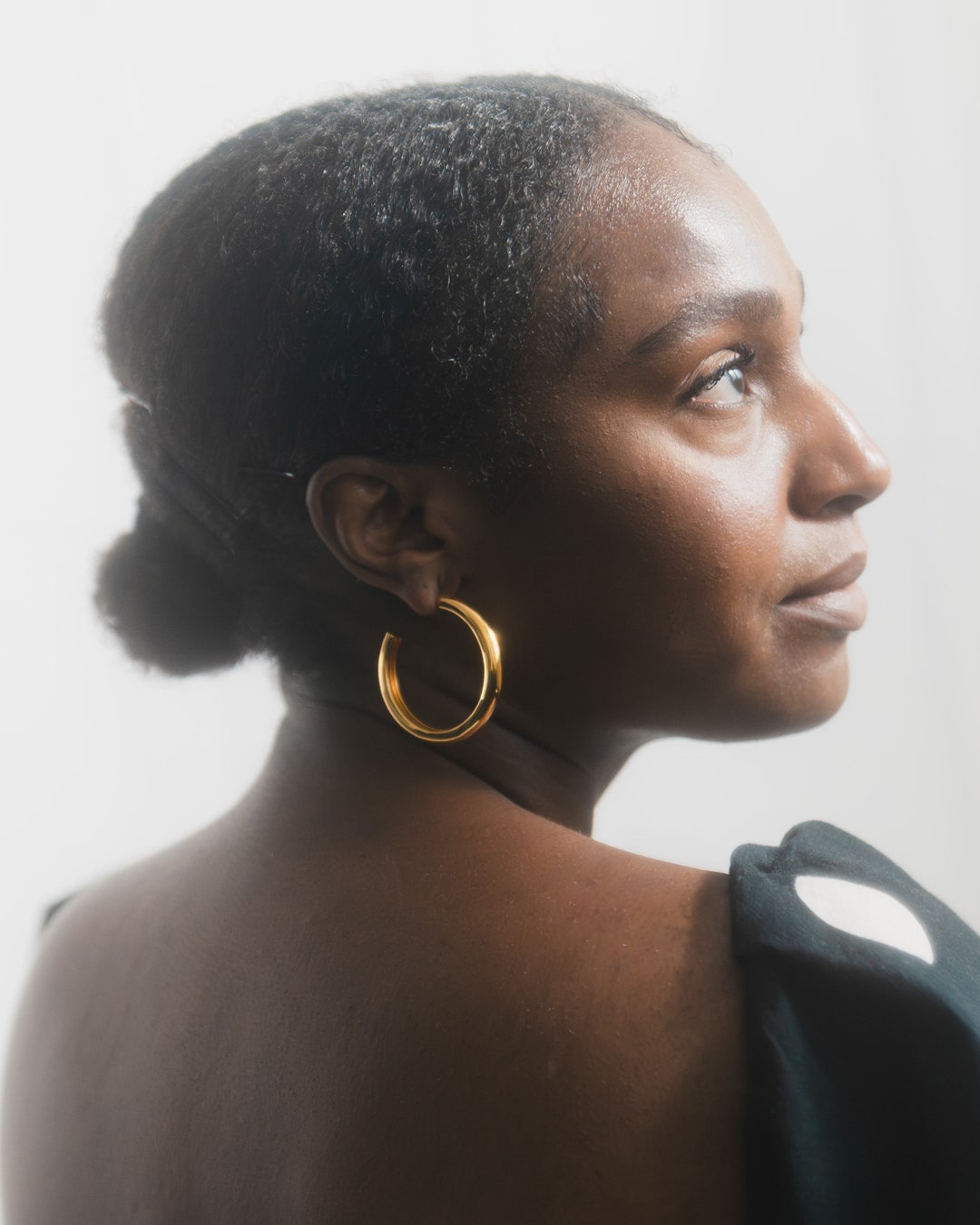 Sade Adu Gold Hoops Earrings - 18K Gold Plated | Thick Gold Earrings ...