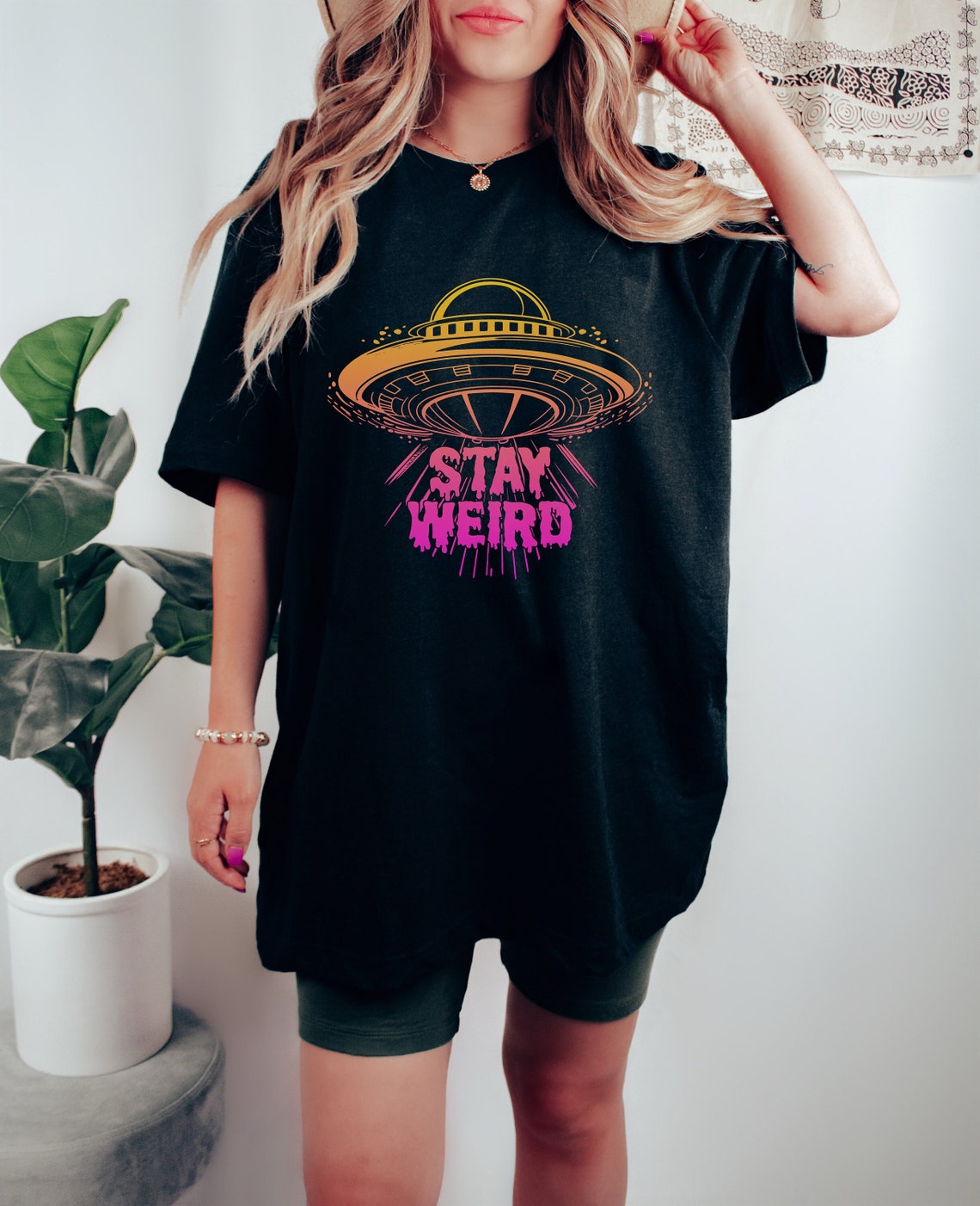 Stay Weird Alien Shirt UFO Shirt Weird Gifts Flying - Etsy