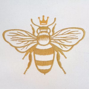 Embroidery File Queen Bee Embroidery Design Kawaii Cottagecore Royal ...