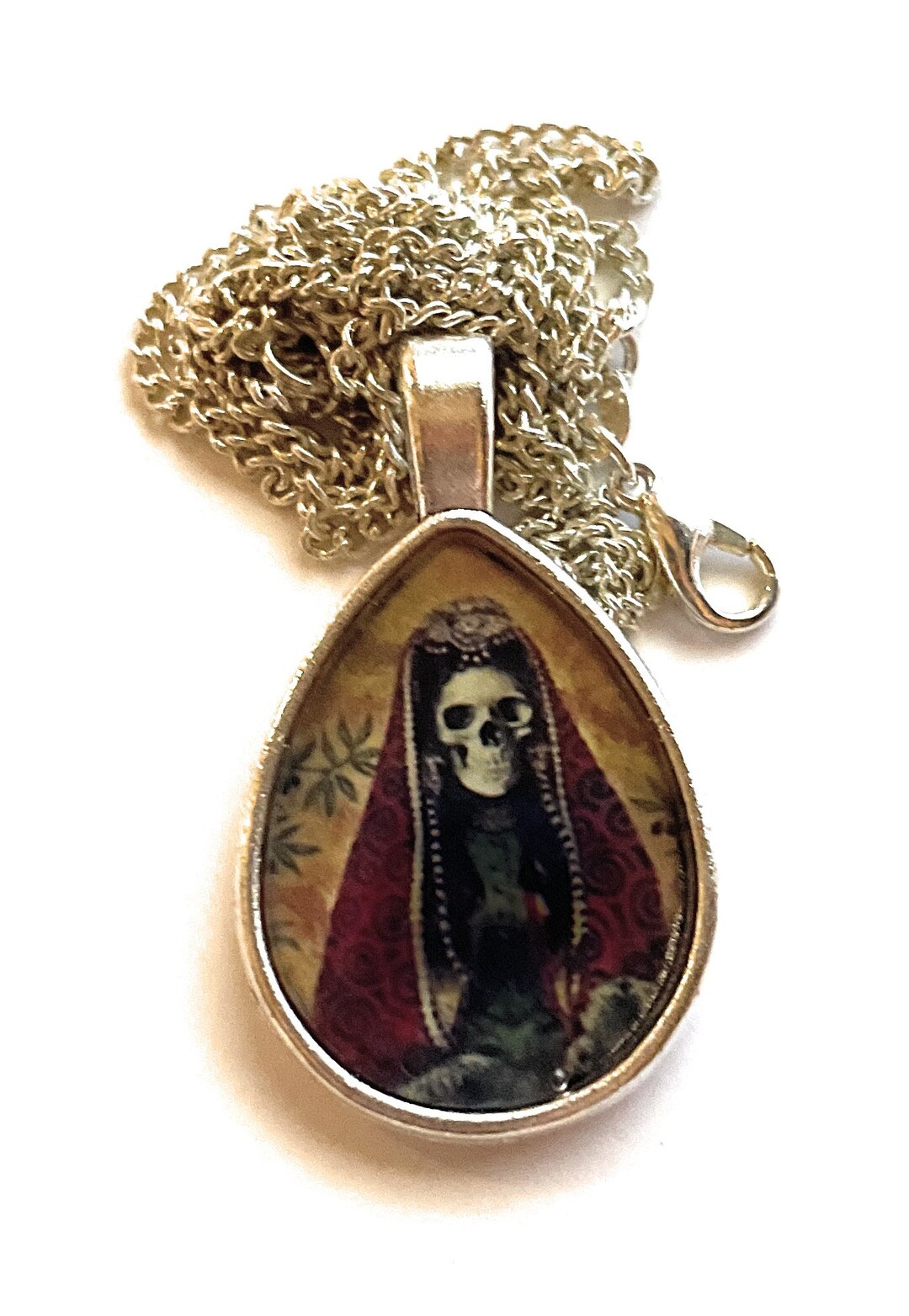 La Santa Muerte Medallittle Medal With Chain. - Etsy