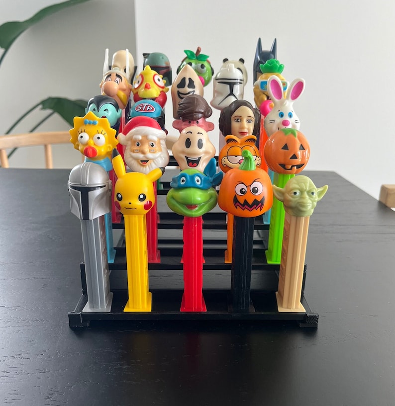 Pez Dispenser Stadium Display Stand, Display Case Holds 25 Footed Pez ...