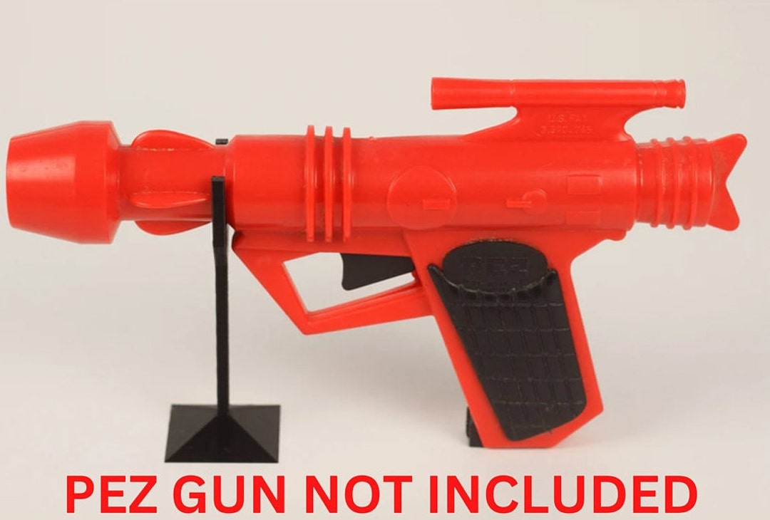 Vintage Pez Spacegun Display Stand (PEZ Gun NOT INCLUDED) Pez Display ...