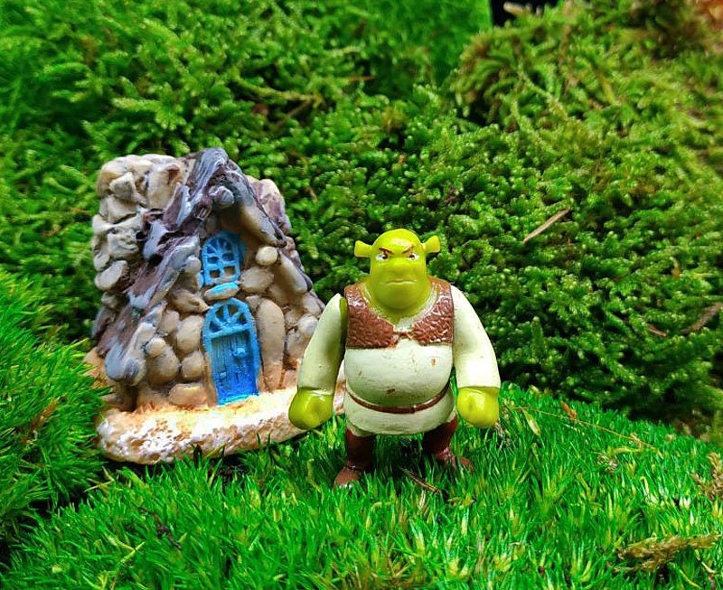 Set of 2 Pieces. Shrek. Famous Cartoon Character. Favorite of Many ...