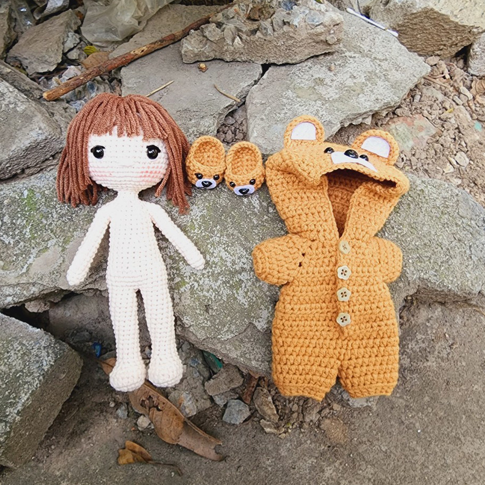 Lain Iwakura Crochet Plush, Custom Handmade Doll - Etsy