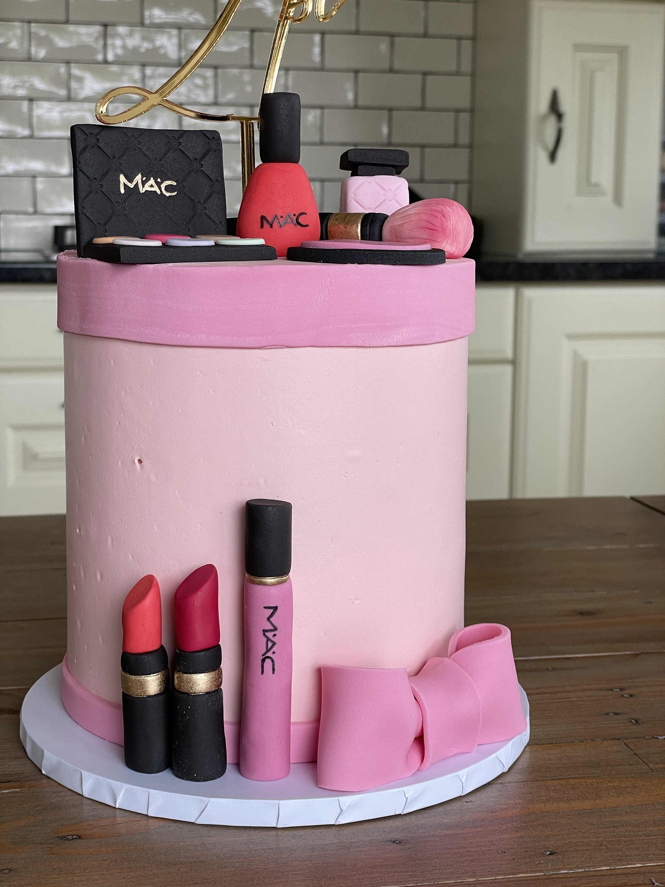 Fondant Makeup Themed Cake Topper Set, Makeup Fondant Topper. - Etsy