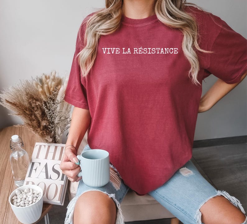 Comfort Colors®vive La Resistance, Women's Rights, Feminist Shirt ...