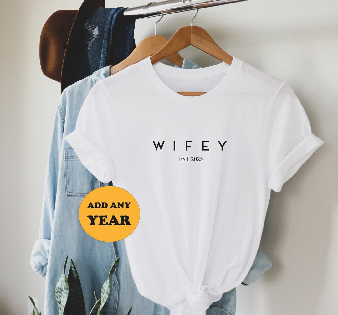 WIFEY Est 2022, HUBBY Est 2022 T Shirt , Engagement Gift, Wedding Gift ...