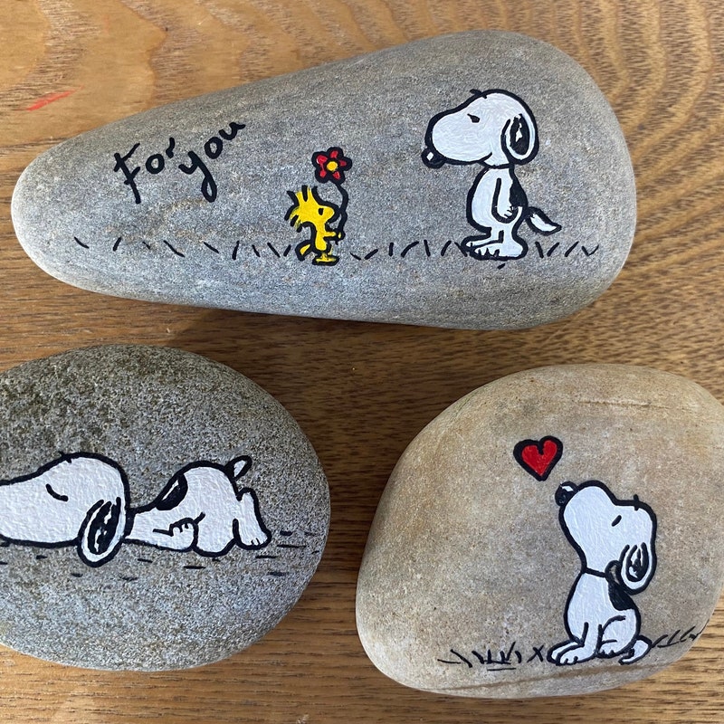 Snoopy Rocks - Etsy