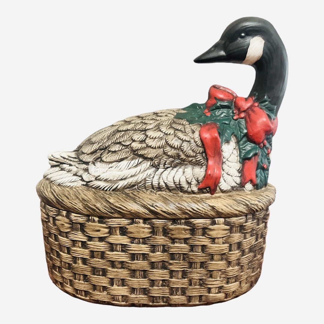 Vintage Christmas Canadian Goose Hand Painted Ceramic Candy Dish ...
