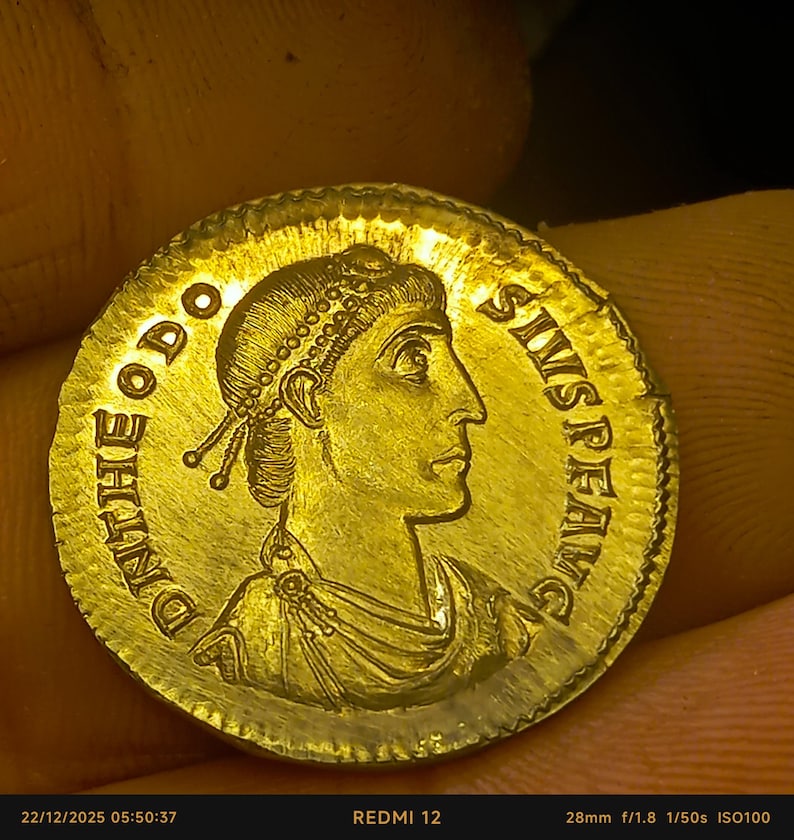 Reproduction of the Medallion of Theodosius I (379-395) | 2 Solidus of ...