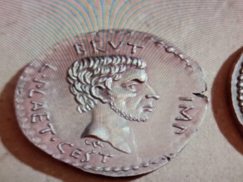 Brutus Eid Mar Aureus Coin Denarius Denarius Brut Caesar Pewter ...