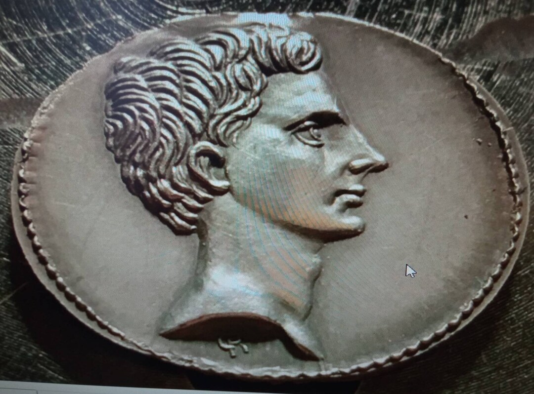 Reproductions of Octavian Coins. Denarius CAESAR DIVI•F Augustus ...