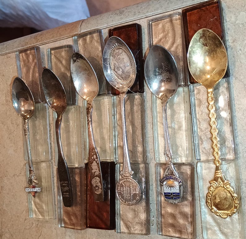 Vintage Souvenier Spoons Upcycled for Your Craft Ides. - Etsy