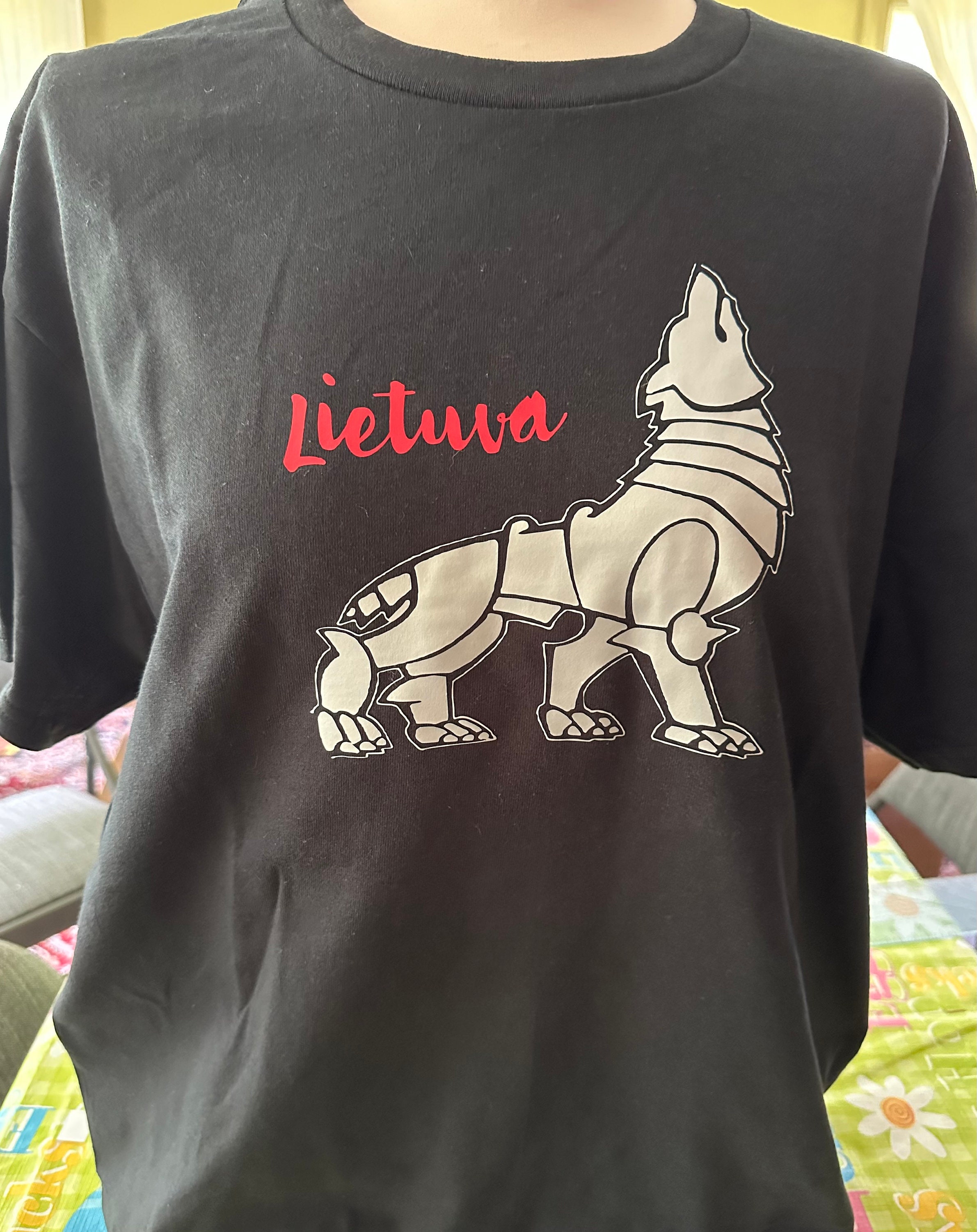 Lithuanian "iron Wolf" Design T-shirt - Etsy