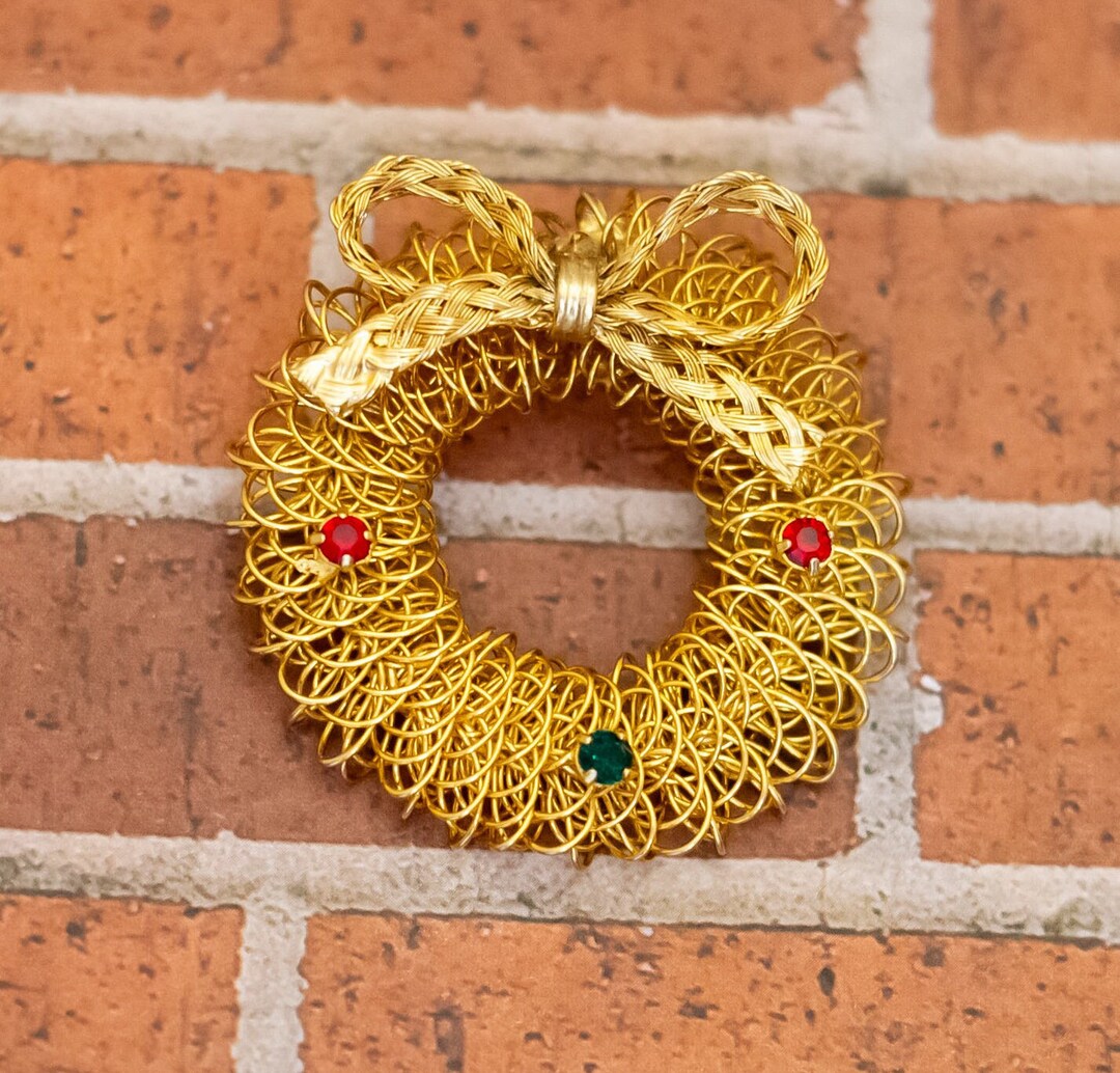 Vintage Gold Tone Advent Wreath Ribbon Christmas Brooch W27 - Etsy
