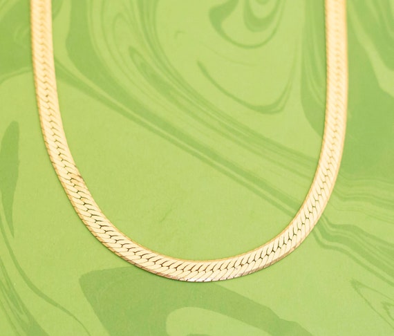 Vintage Herringbone Gold Tone Chain Necklace 20 Inch Gem