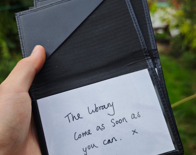 Doctor Who Psychic Paper Leather Replica Prop Matt Smith David Tennant ...