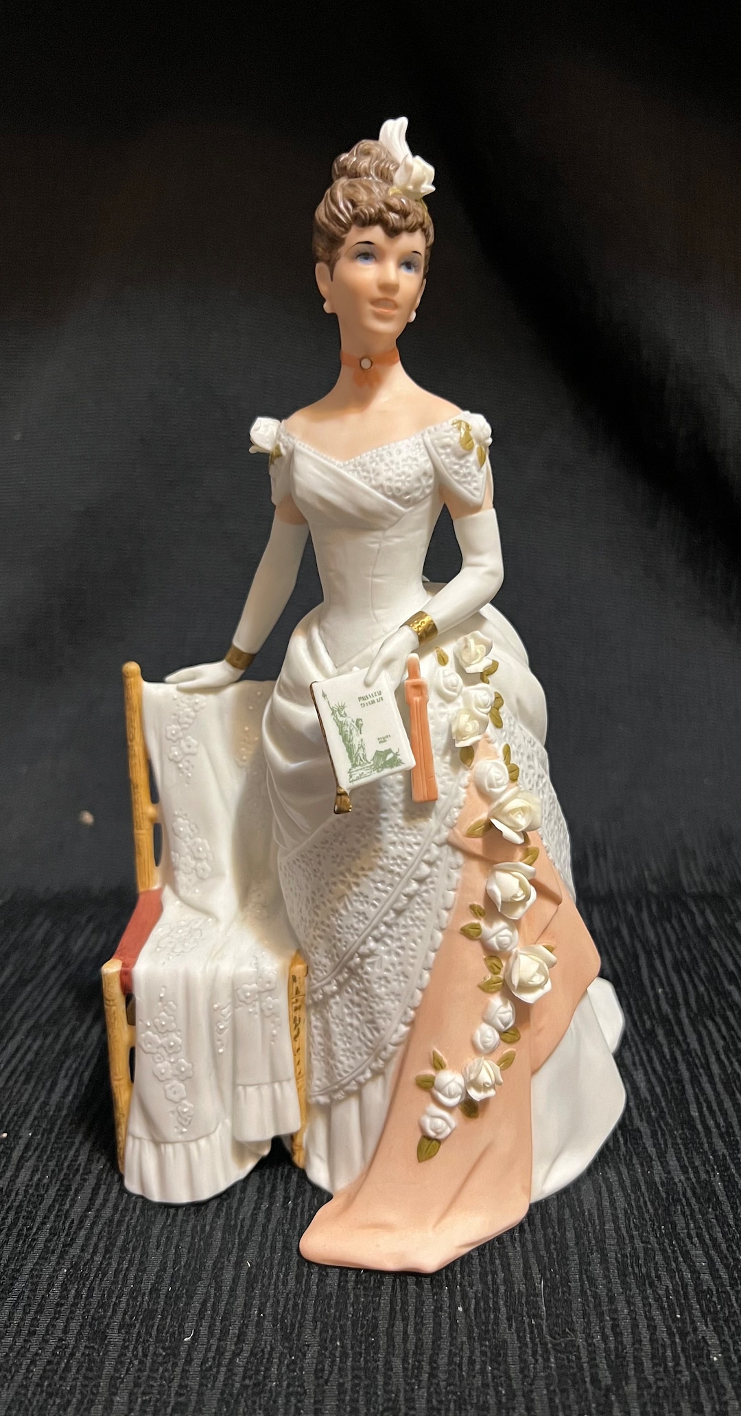 1986 Avon Mrs Albee Award Figurine Full Size No Box - Etsy