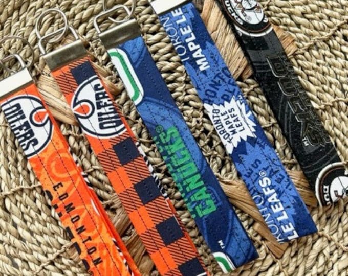 Oilers Silicone Keychain | Silicone Keychain | Hockey Keychain ...