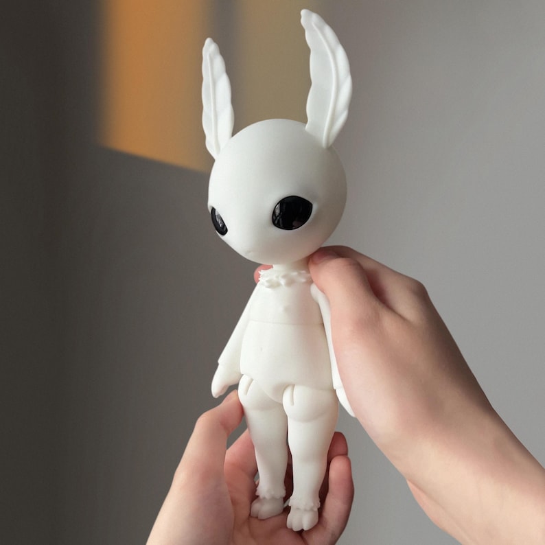 Blank Bjd Resin Doll (+ Pair of Eyes) Moth Insect Alien Mothman Ball ...