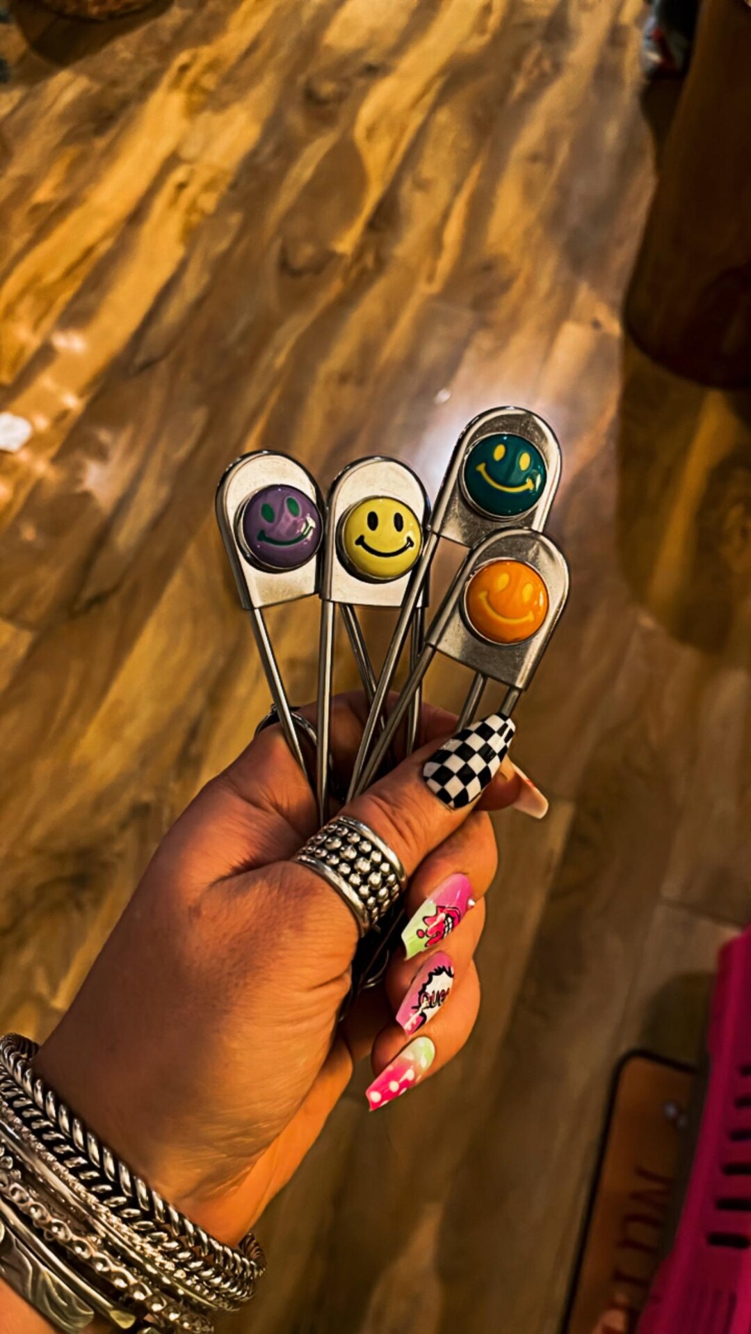 JUMBO SMILEY PINS - Etsy