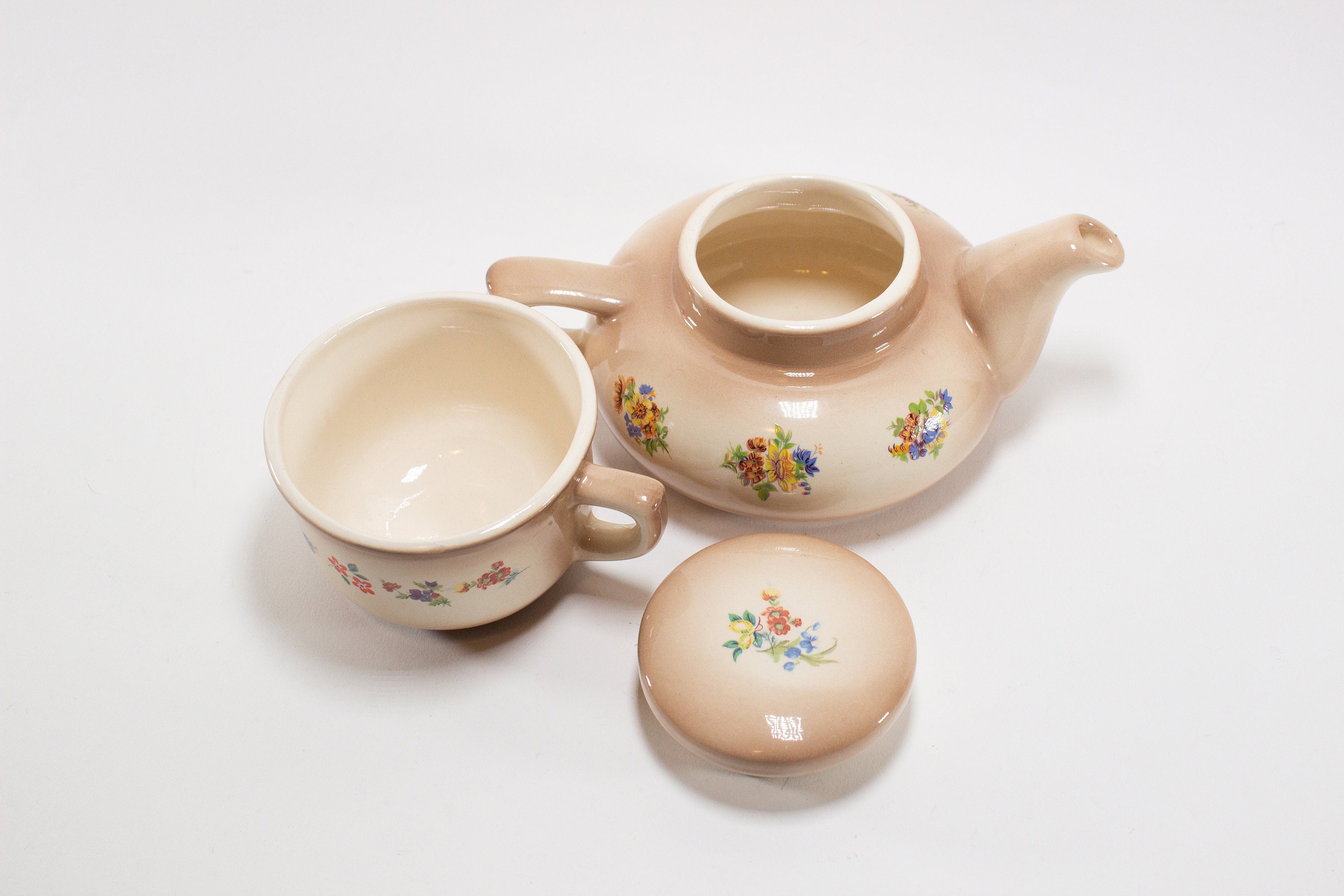 Vintage Stacking Teapot and Cup Floral Flowers Motif - Etsy