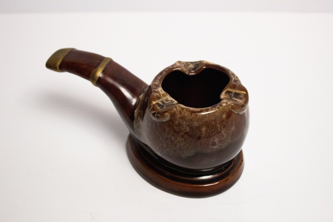 Vintage Pipe Shaped Ashtray - Etsy
