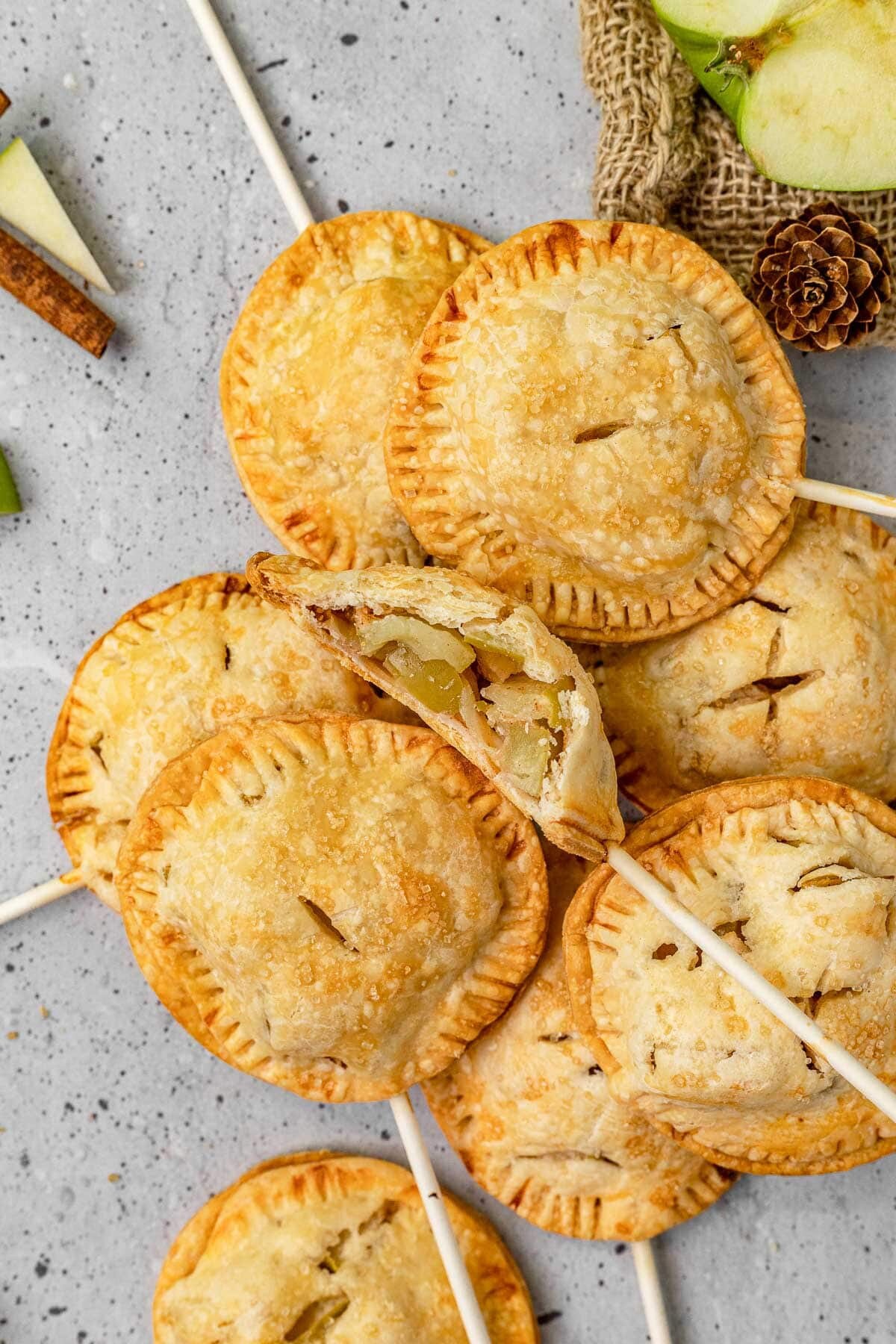 12 Mini Apple Pie Pops - Etsy